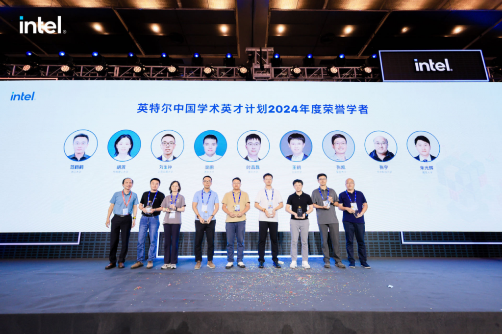 南京大学PASA大数据实验室课题组朱光辉老师入选“英特尔中国学术英才计划荣誉学者”